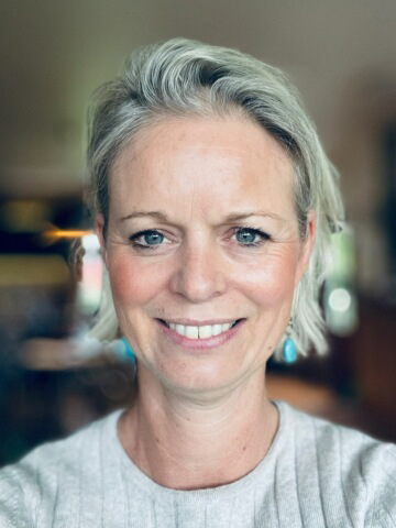 Talking together: How speech-language therapists lay the foundations ...